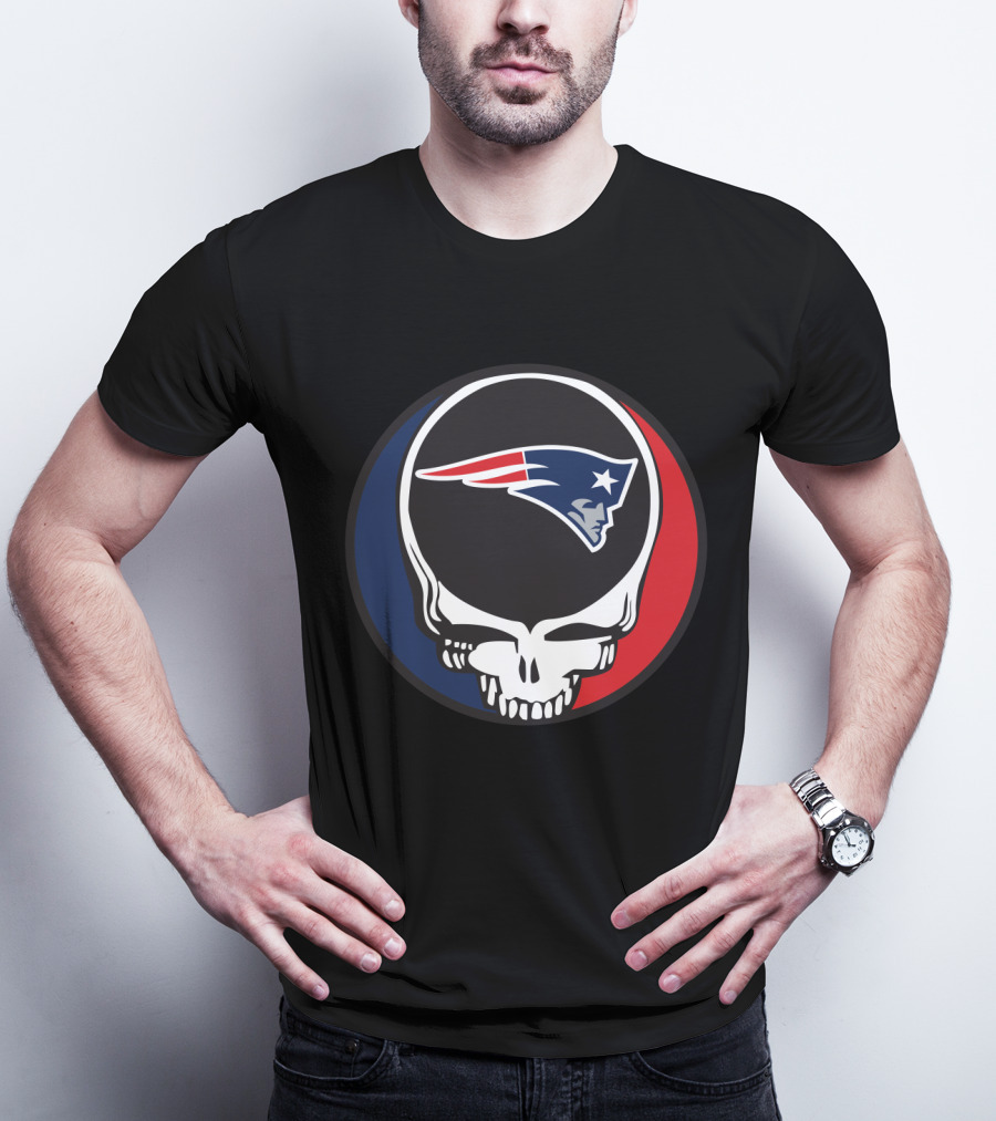 Grateful Dead Skull With New England Patriots Logo And Blue Red Rings T-Shirt