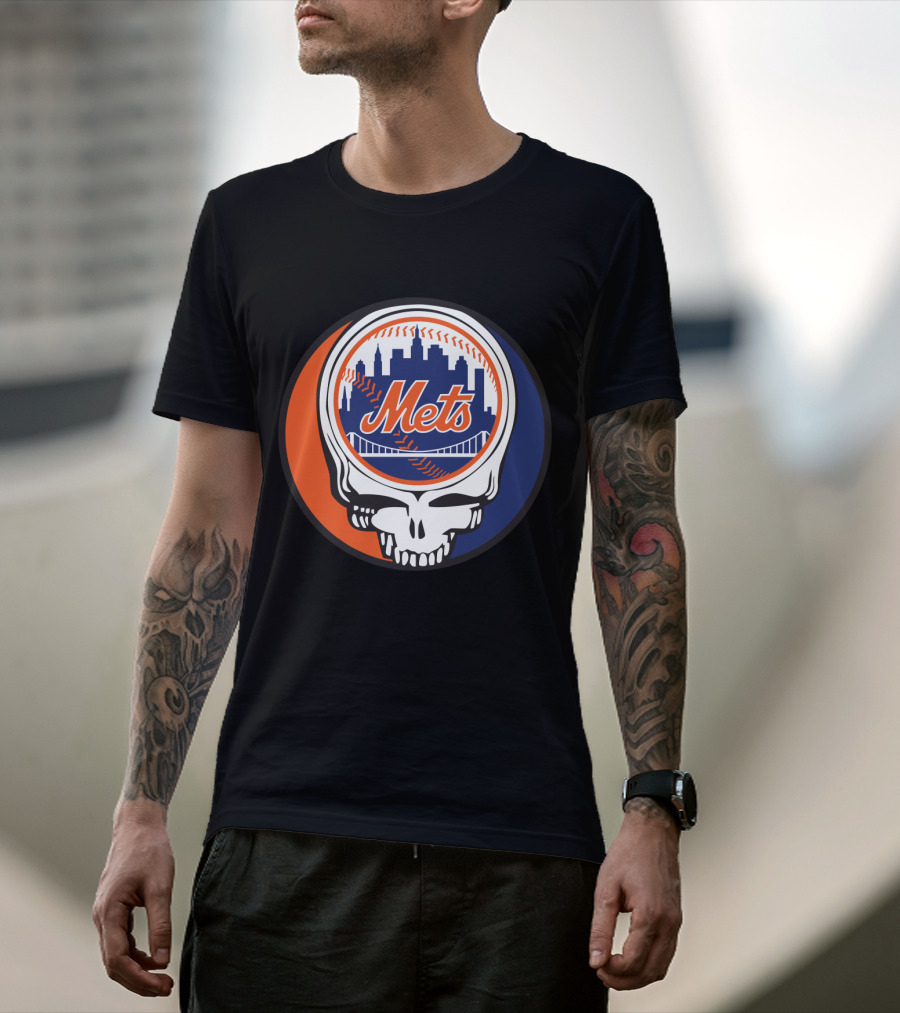 Skull Logo Blending New York Mets Skyline With Grateful Dead T-Shirt