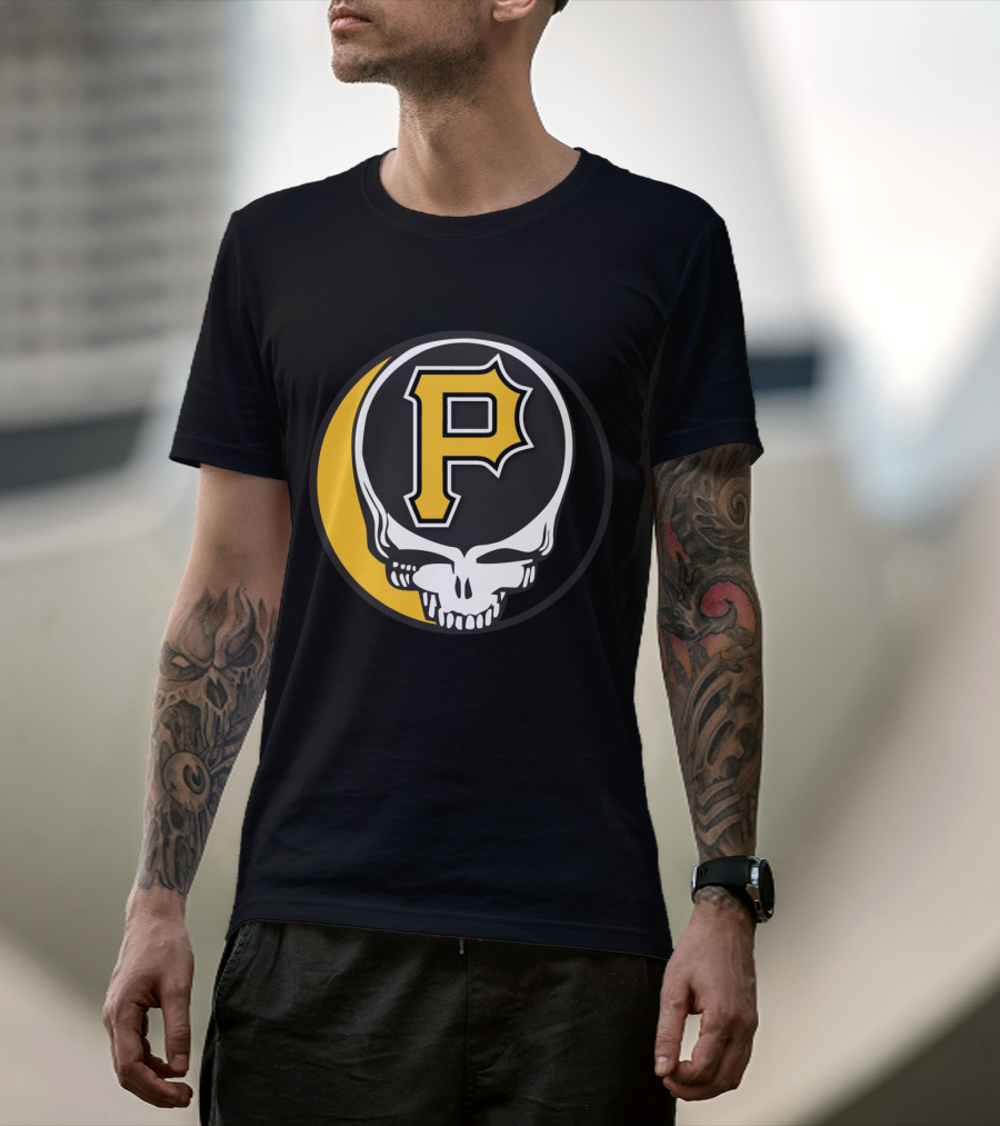 Grateful Dead Skull With Pittsburgh Pirates Logo For Fans T-Shirt