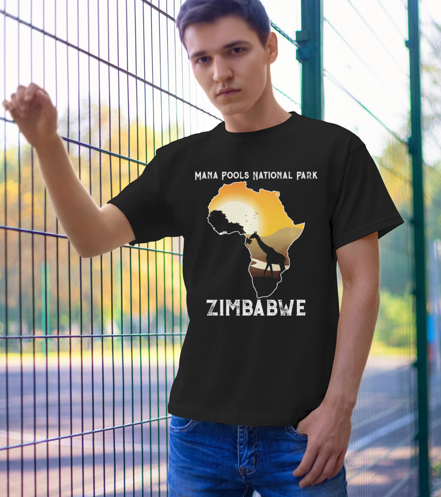 Mana Pools National Park Africa Giraffe Sunset Zimbabwe T-Shirt