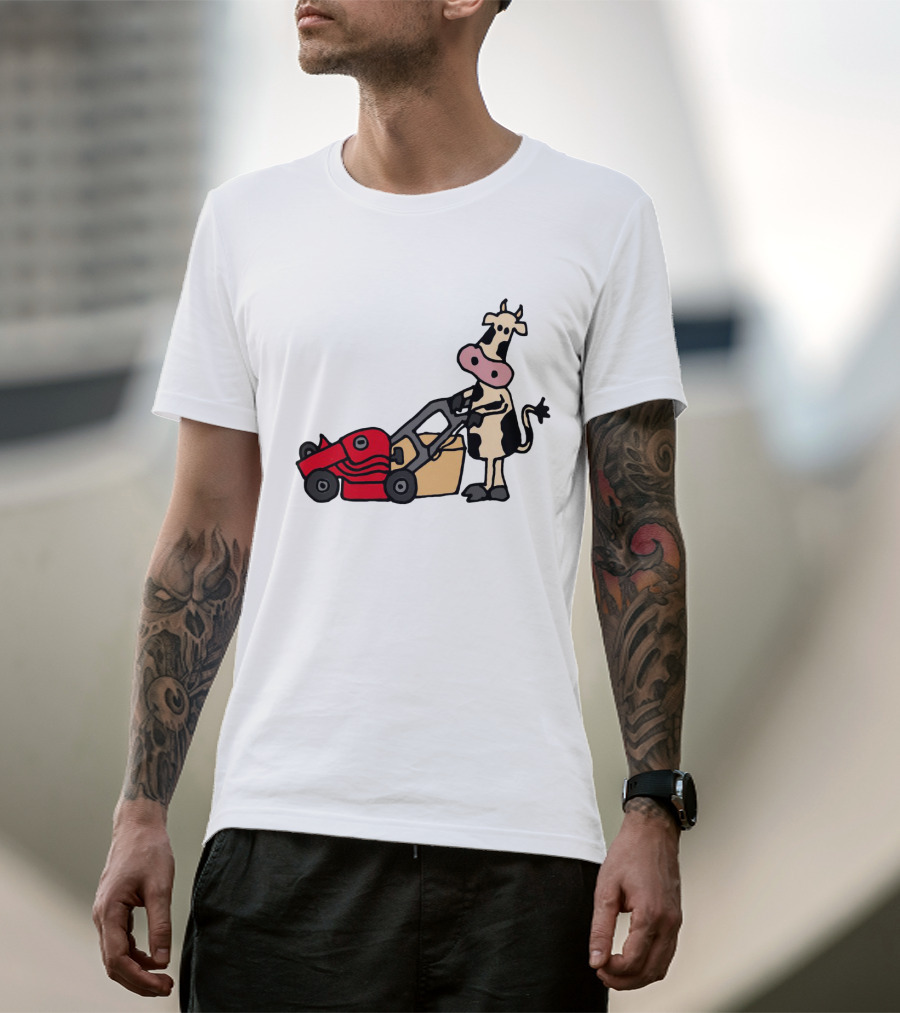 Funny Cow Mowing Grass Cartoon With Red Lawn Mower T-Shirt