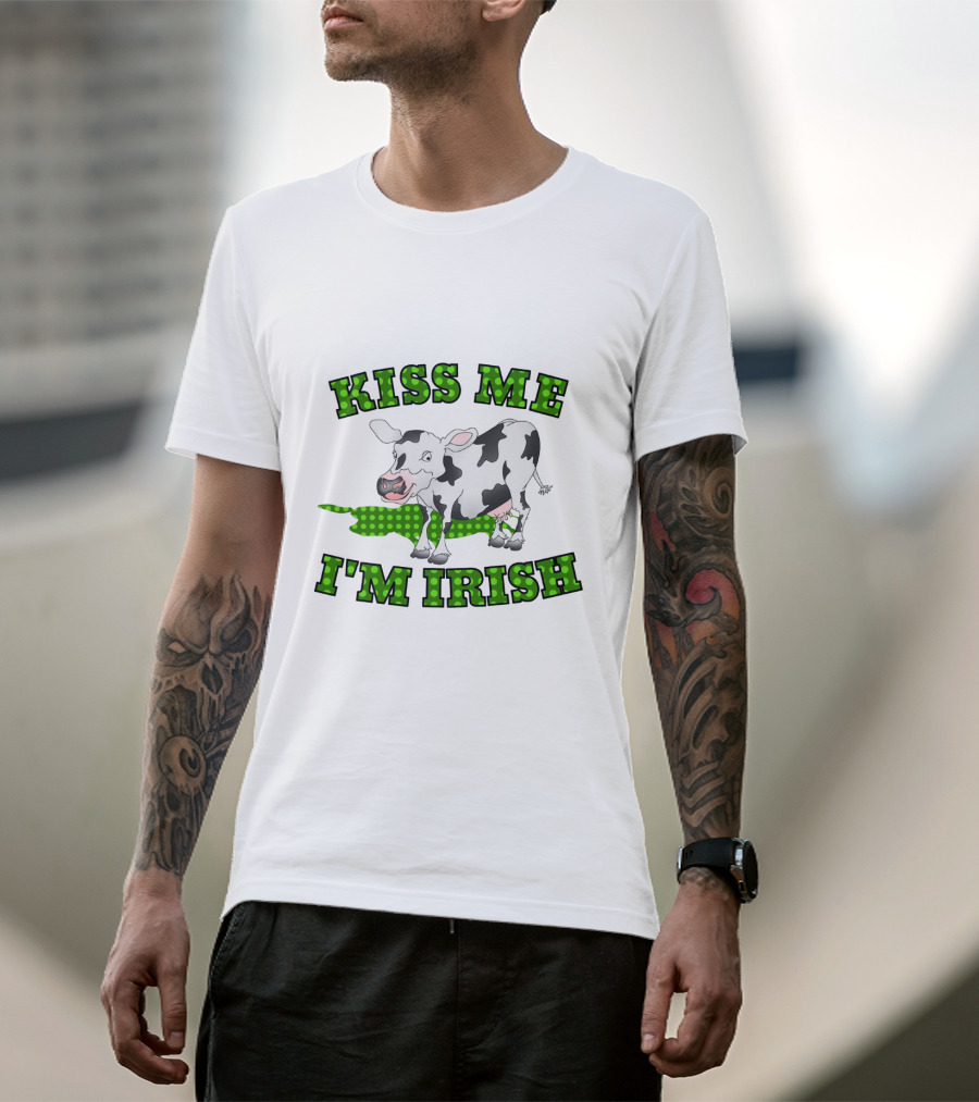 Kiss Me I'm Irish Cow With Green Polka Dot Accents T-Shirt