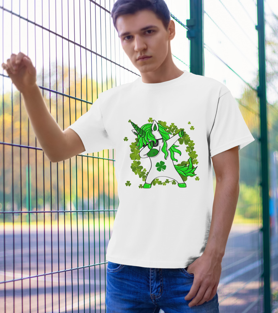 St. Patrick's Day Clover Unicorn Dabbing With Shamrock Mane Surrounded By Green Clovers T-Shirt