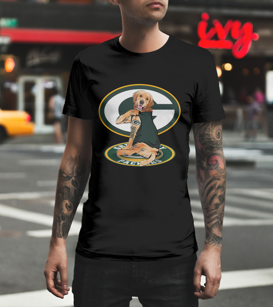 Golden Retriever Wearing Green Bay Packers Jersey T-Shirt