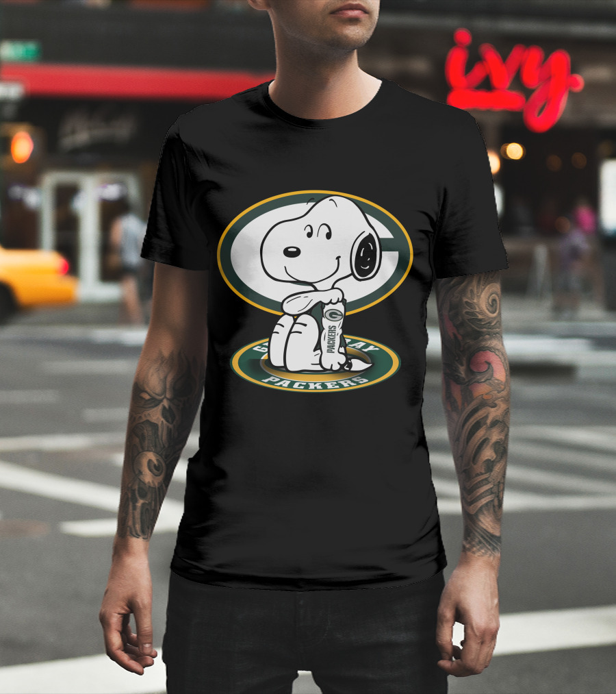 Snoopy Green Bay Packers T-Shirt