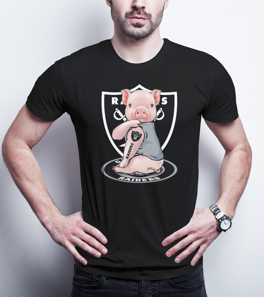 Pig Raiders Tattoo Shield T-Shirt