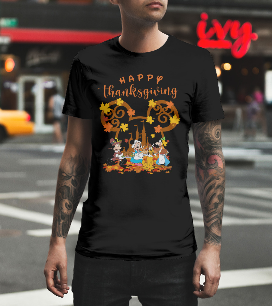 Happy Thanksgiving Mickey And Friends Disneyland Castle T-Shirt