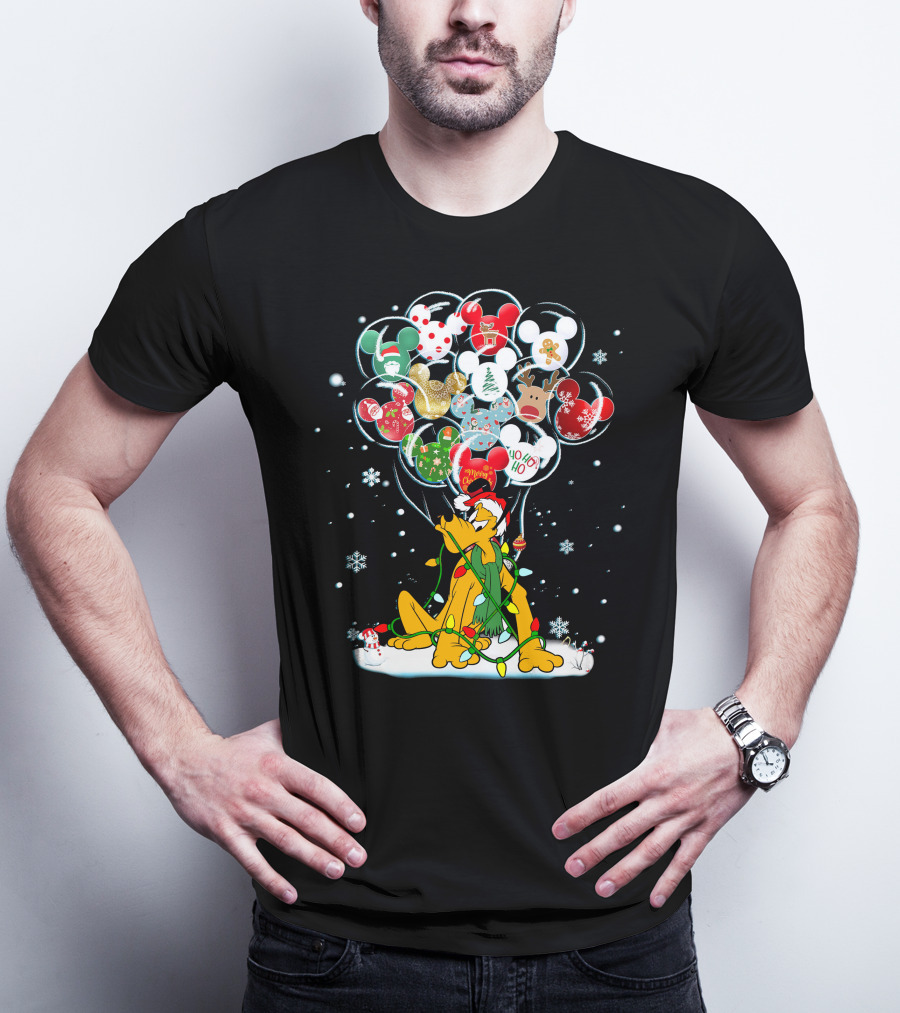 Pluto Christmas Mickey Mouse Balloon Festive Snowflakes Holiday Scene T-Shirt
