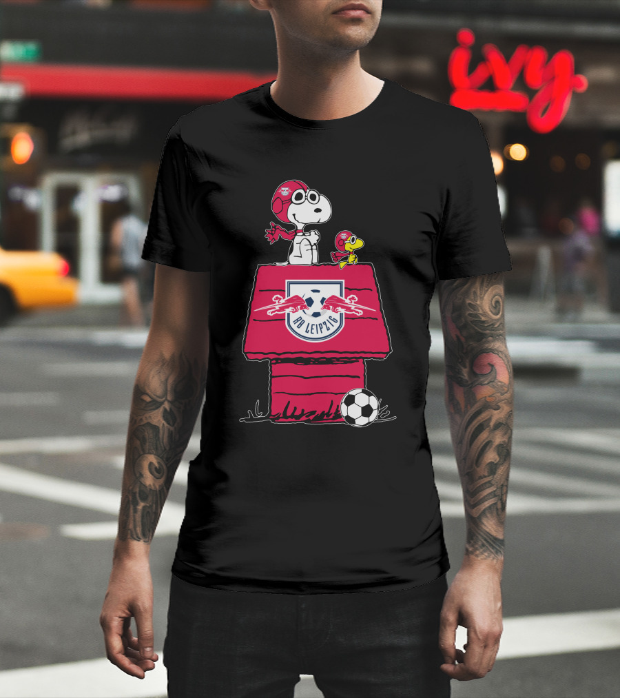 RB Leipzig Snoopy Soccer House With Woodstock T-Shirt