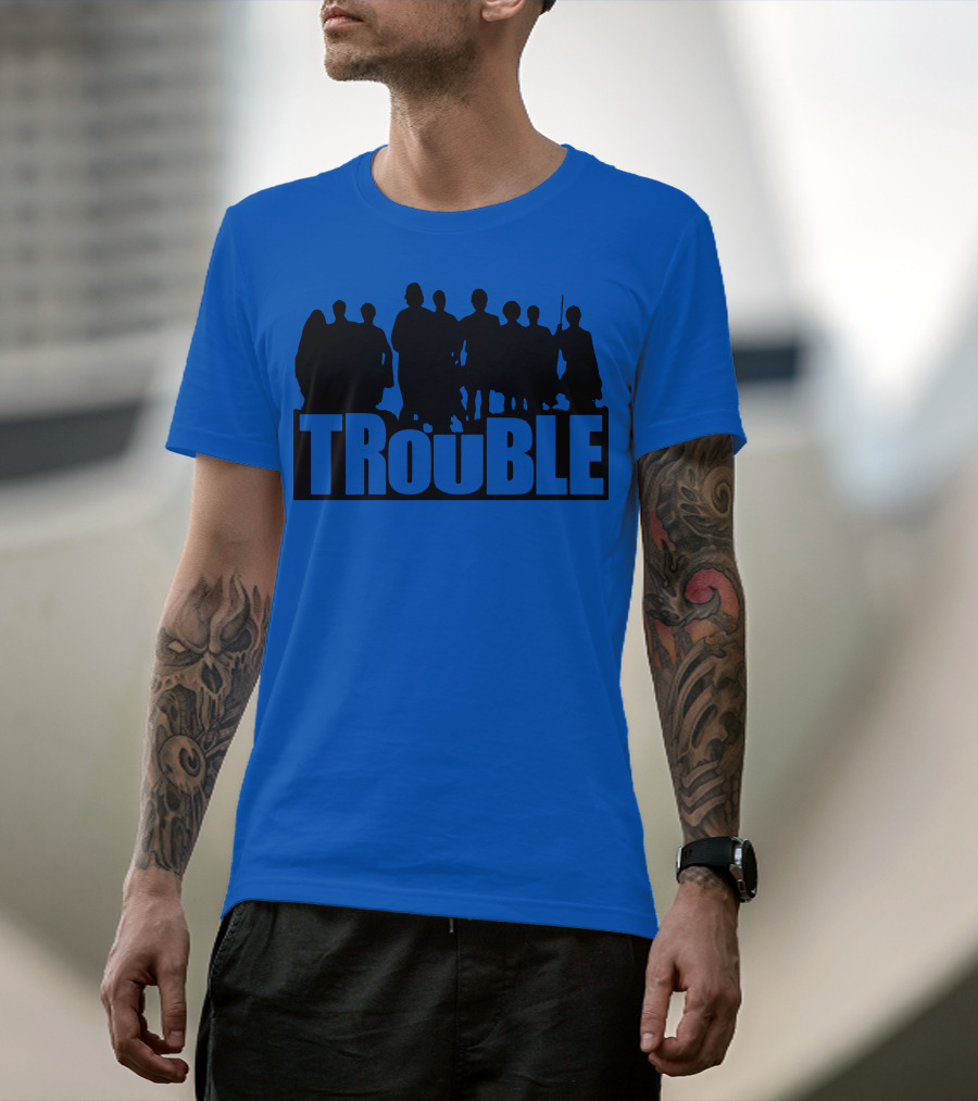 TROUBLE Silhouettes Ensemble T-Shirt