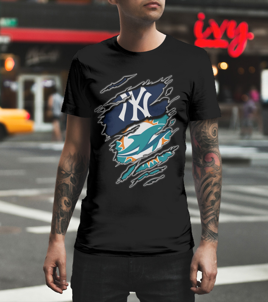 New York Yankees Miami Dolphins Fan Fusion T-Shirt