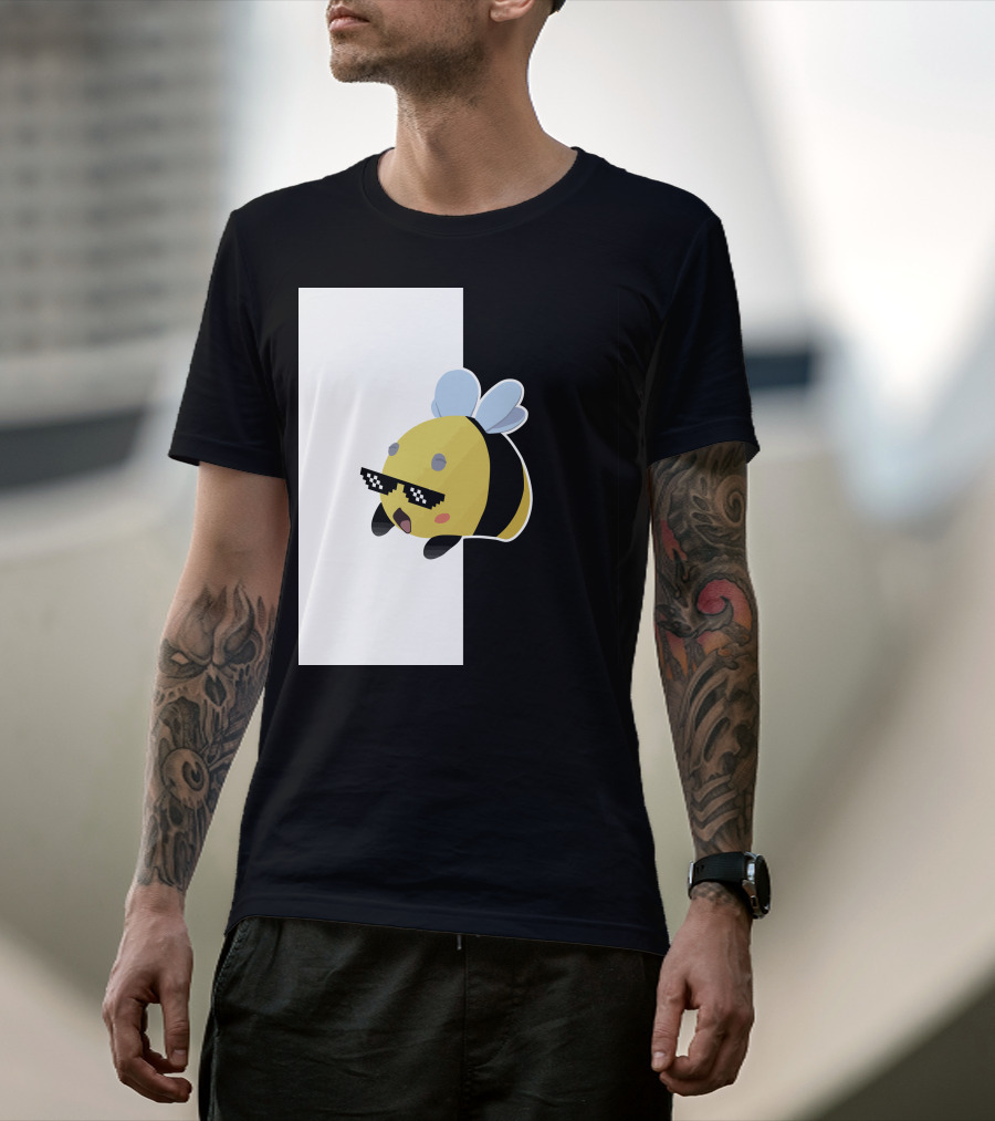 Tubbo And Ranboo Cool Bee Sunglasses Black And White Background T-Shirt