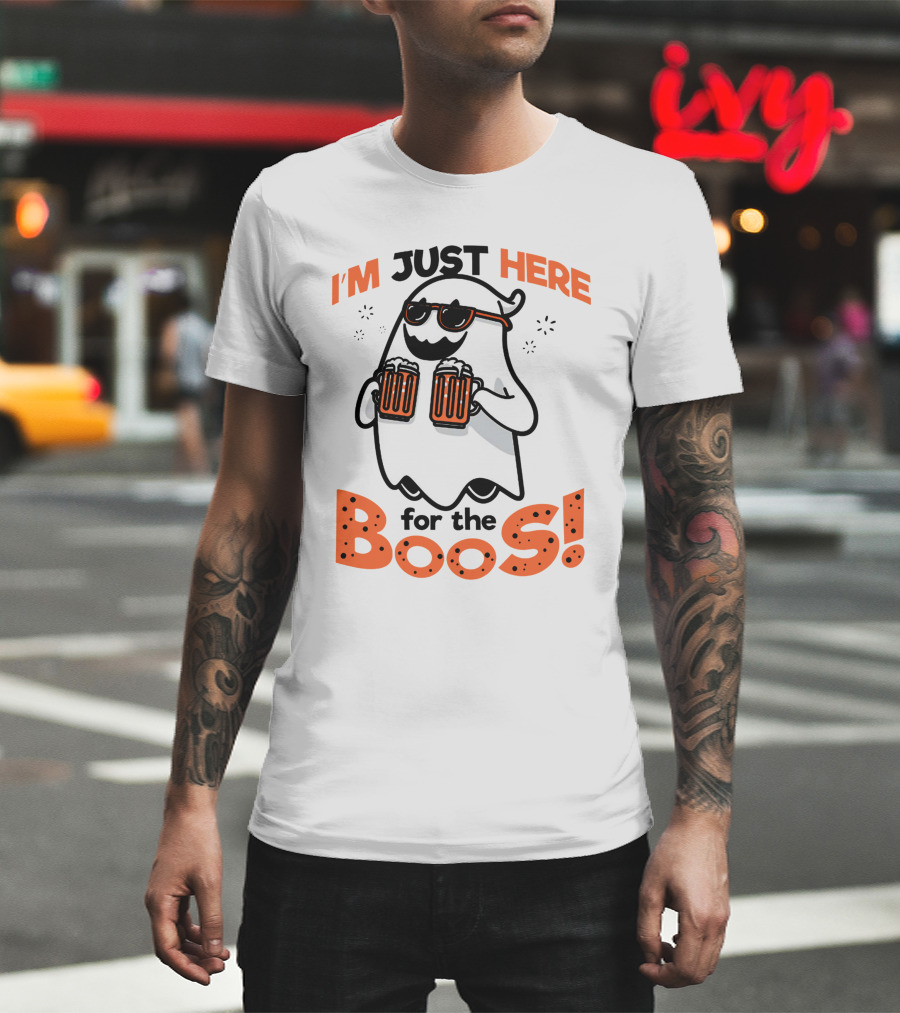 I'm Just Here For The Boos With Ghost Holding Beers T-Shirt