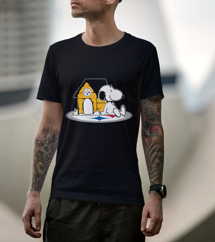 Snoopy With Pittsburgh Steelers Doghouse Football Fan Forever T-Shirt