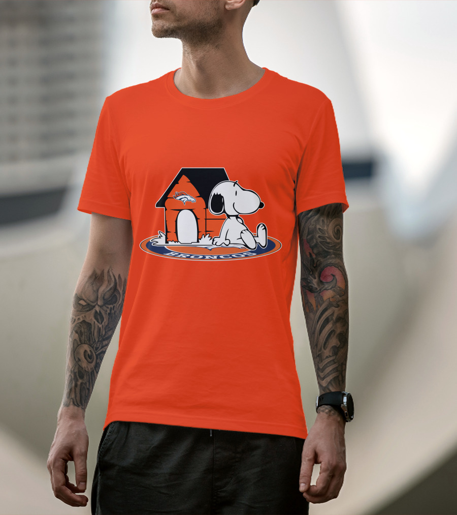 Denver Broncos Snoopy Fan Forever T-Shirt