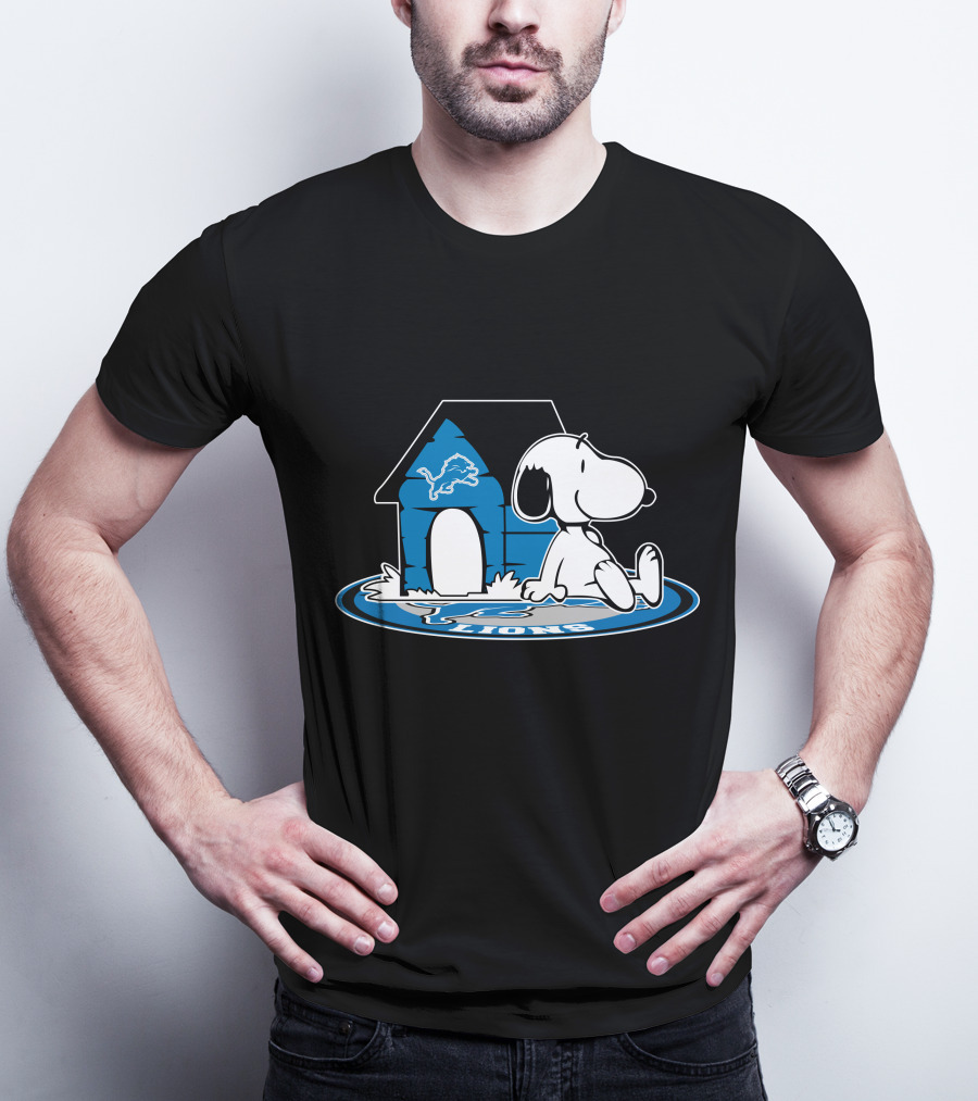 Detroit Lions Football Forever Snoopy Fan Art Peanuts T-Shirt
