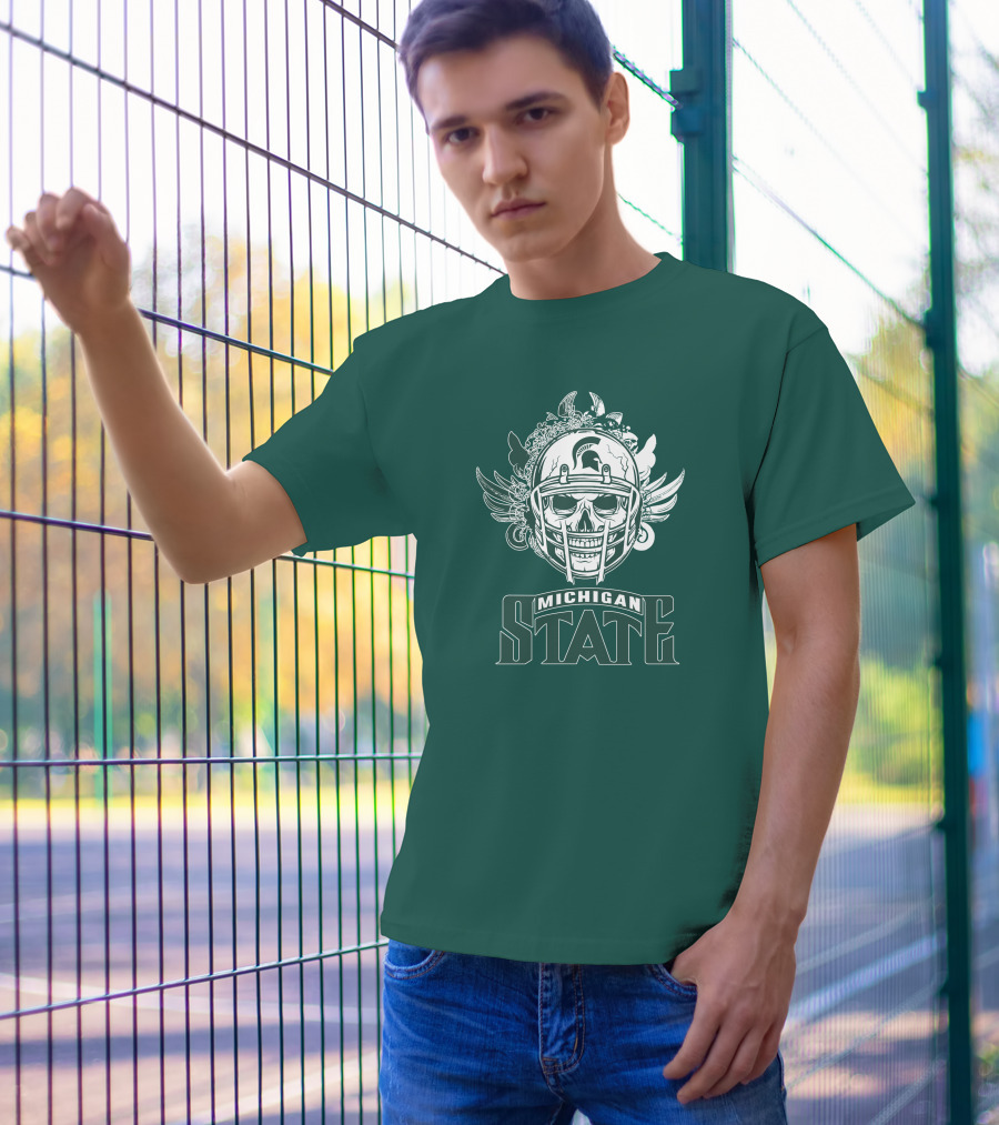 Michigan State Spartans Skull Helmet T-Shirt
