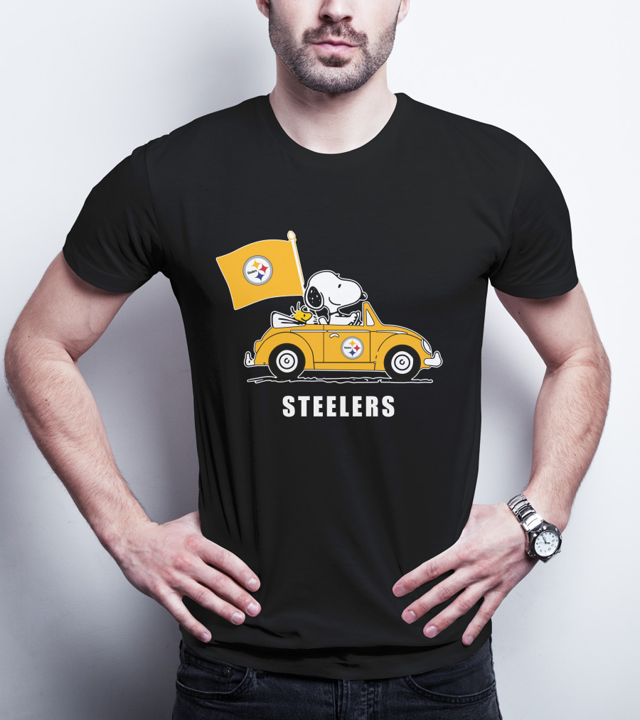 Pittsburgh Steelers Snoopy Driving Yellow Car With Flag T-Shirt