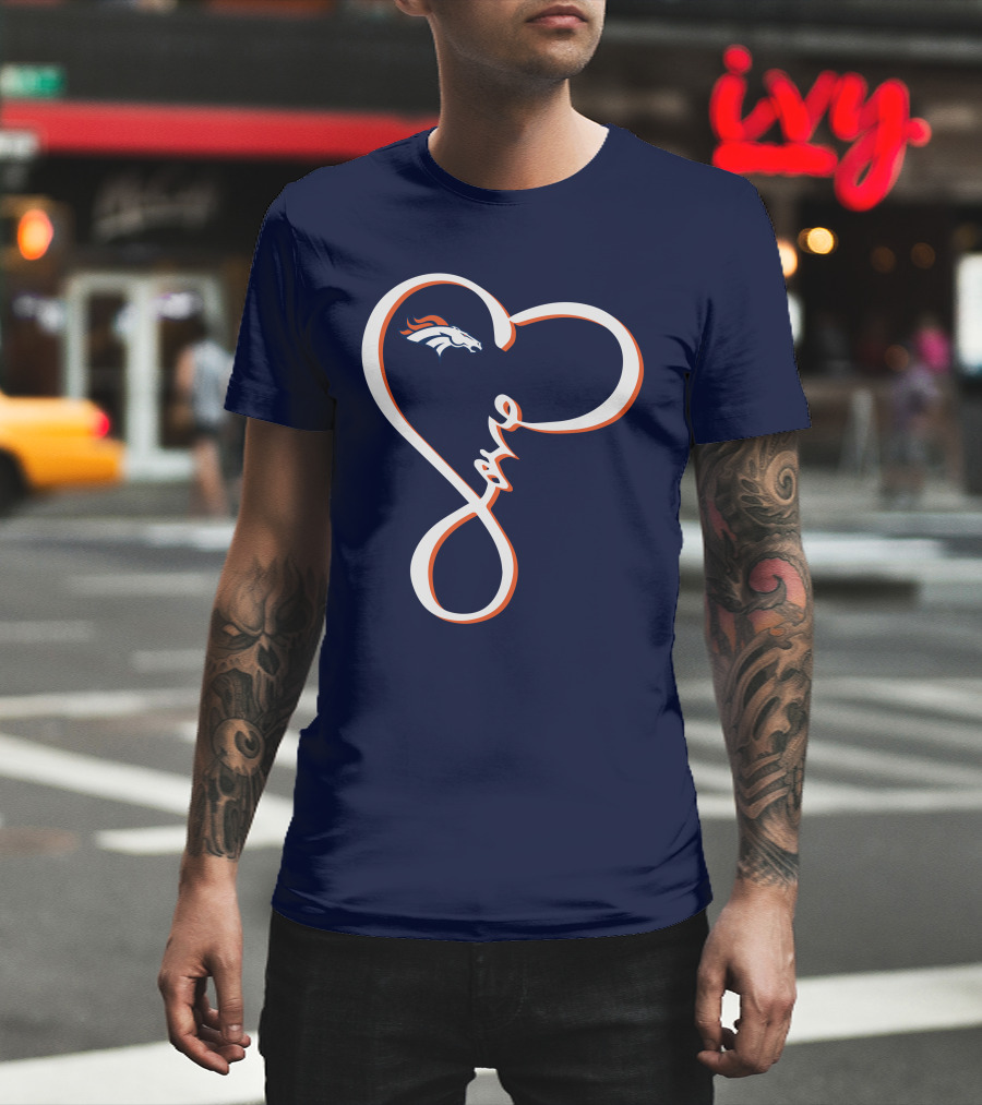 Love Heart Denver Broncos T-Shirt