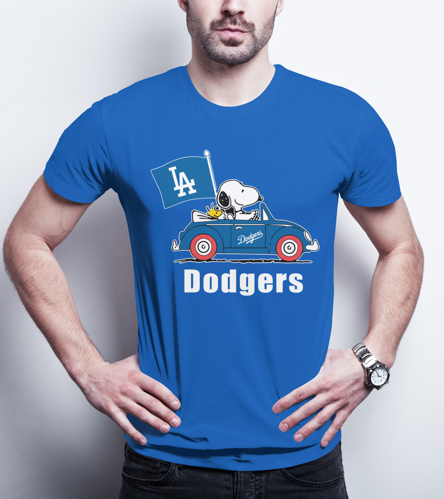 Dodgers Snoopy Woodstock Driving Car LA Flag T-Shirt