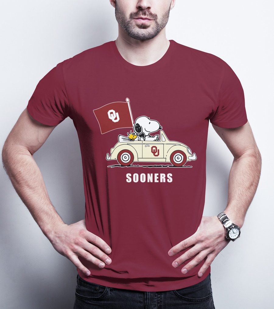 Snoopy Driving Oklahoma Sooners OU Flag Retro Car T-Shirt