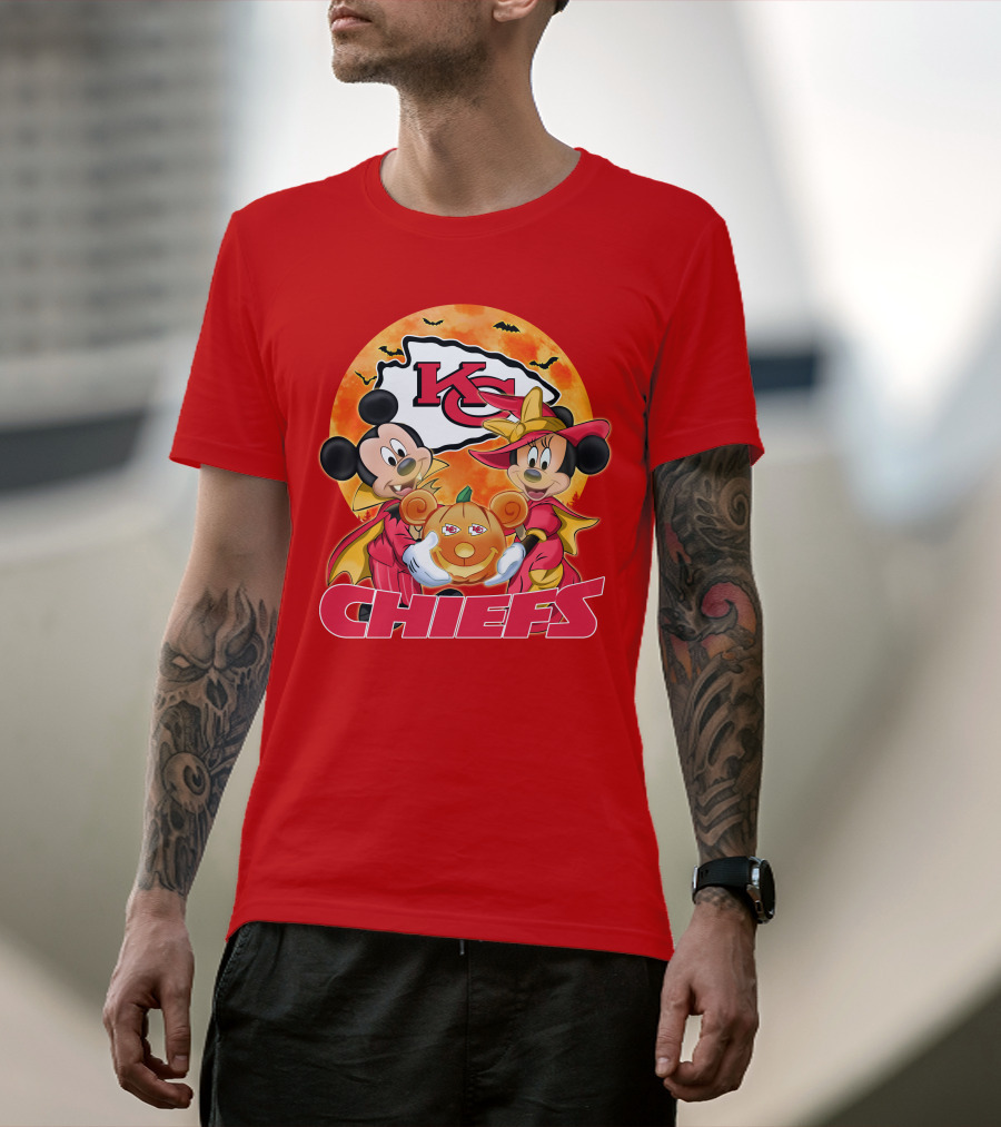 Kansas City Chiefs Mickey Mouse Minnie Mouse Halloween Chiefs Logo Pumpkin T-Shirt