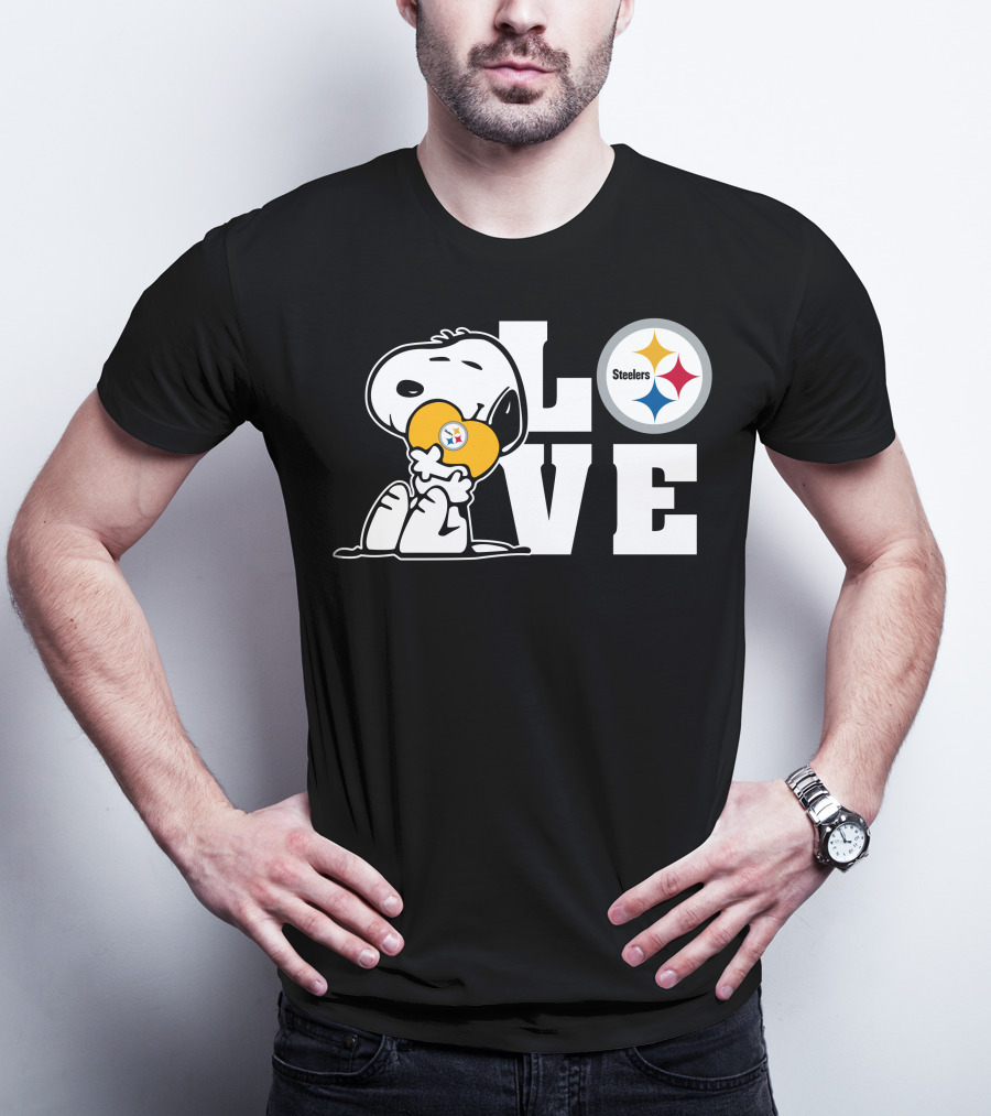 Snoopy Love Pittsburgh Steelers Football Fans T-Shirt