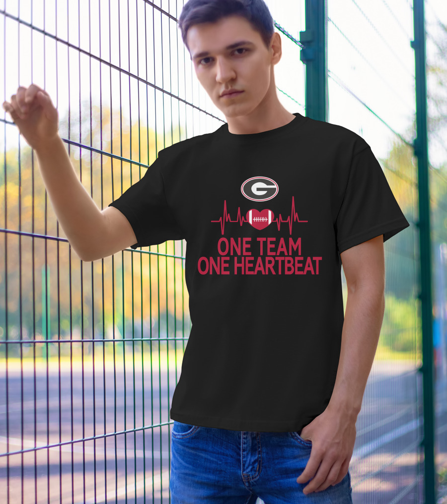 Georgia Bulldogs One Team One Heartbeat Football Heartbeat T-Shirt