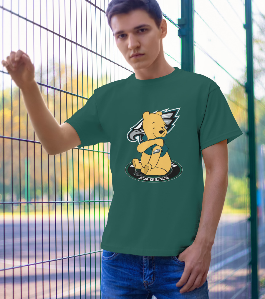 Philadelphia Eagles Winnie The Pooh Sitting In Front Of Team T-Shirt