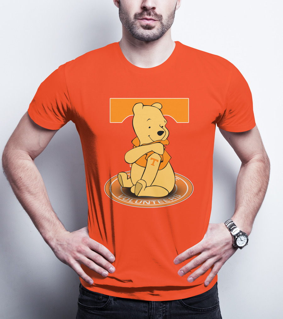 Tennessee Volunteers Winnie The Pooh Sitting With Orange T-Shirt And Big T T-Shirt
