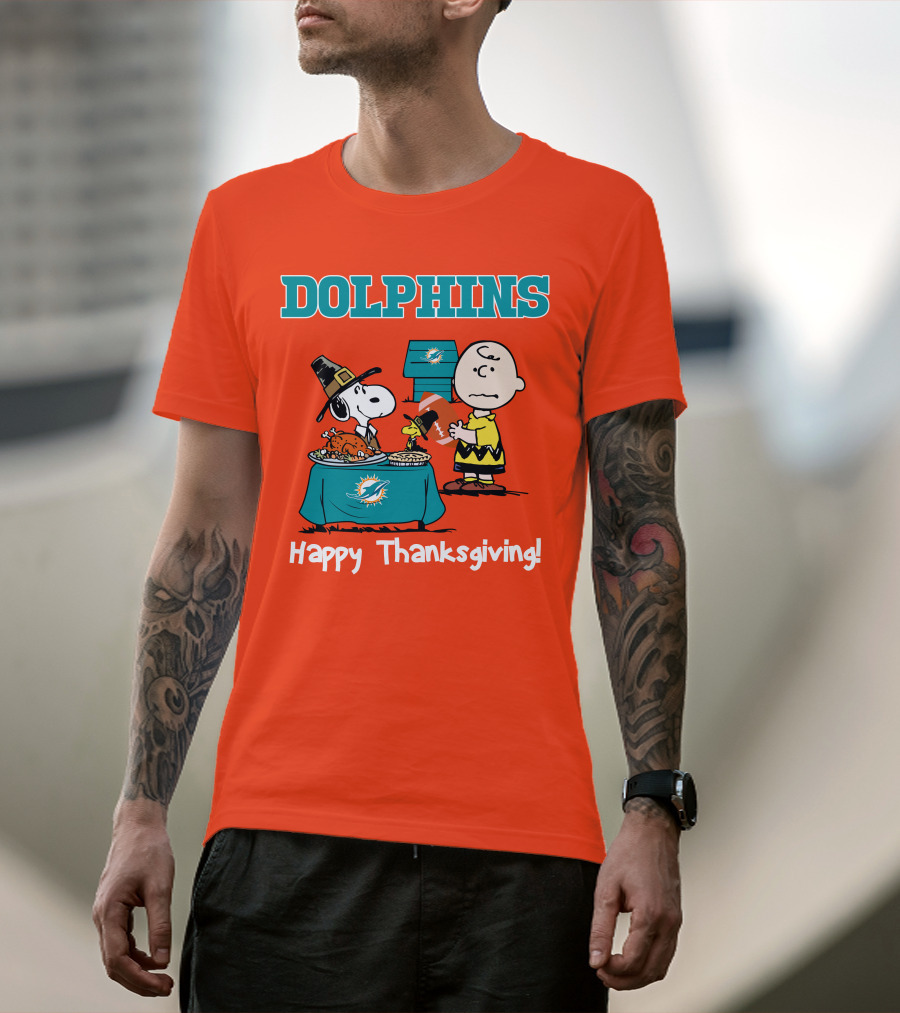 Dolphins Snoopy Charlie Brown Happy Thanksgiving Miami T-Shirt