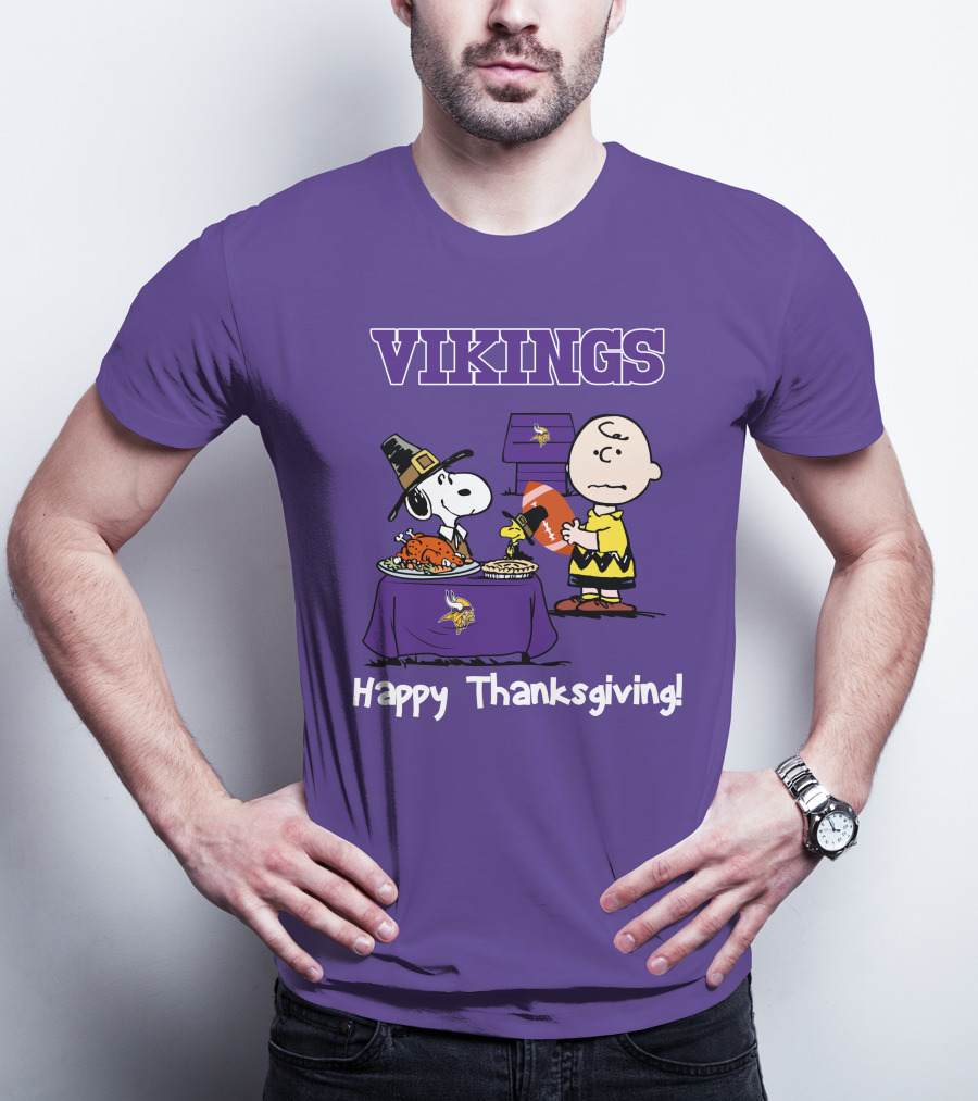 Vikings Snoopy Charlie Brown Thanksgiving Football Minnesota T-Shirt