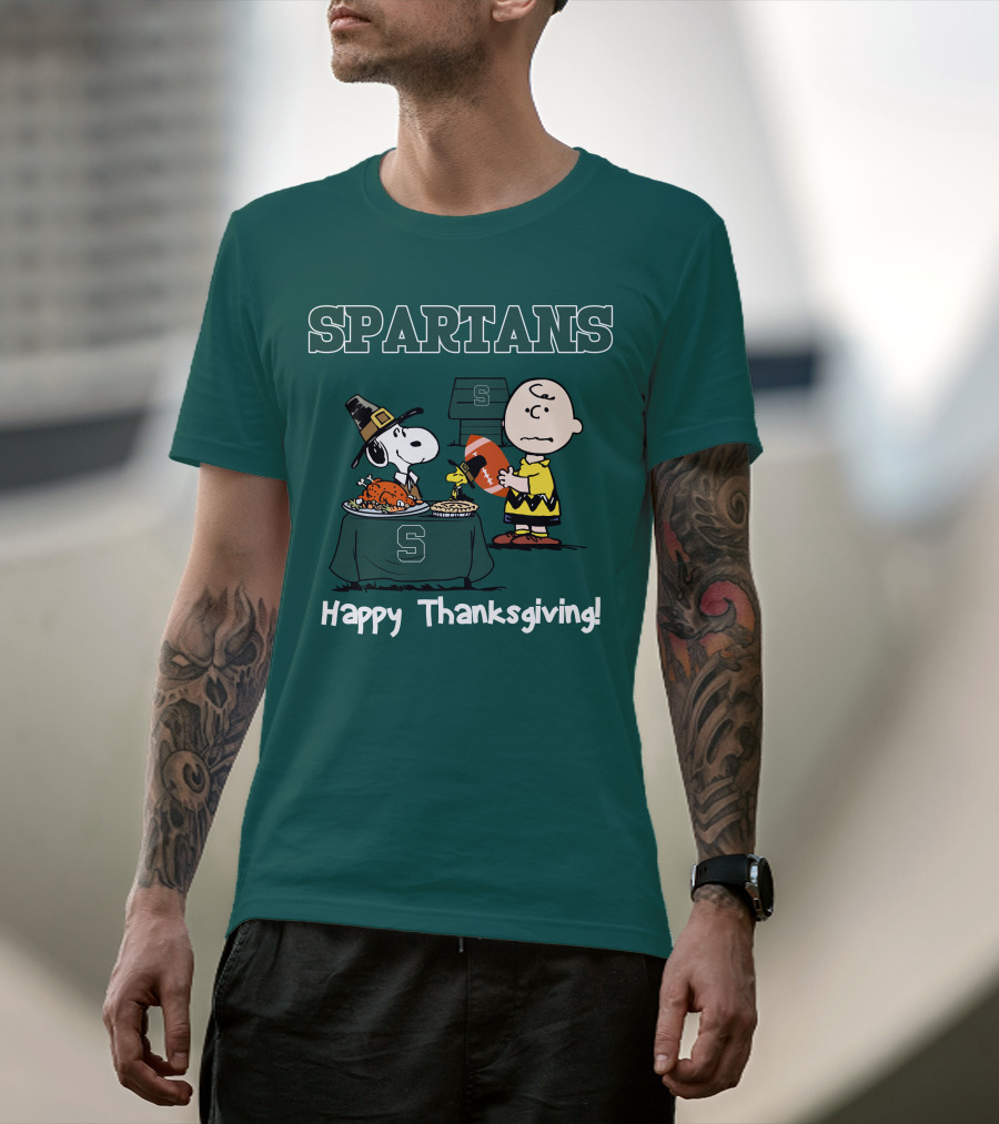 Spartans Snoopy Charlie Brown Thanksgiving Football T-Shirt