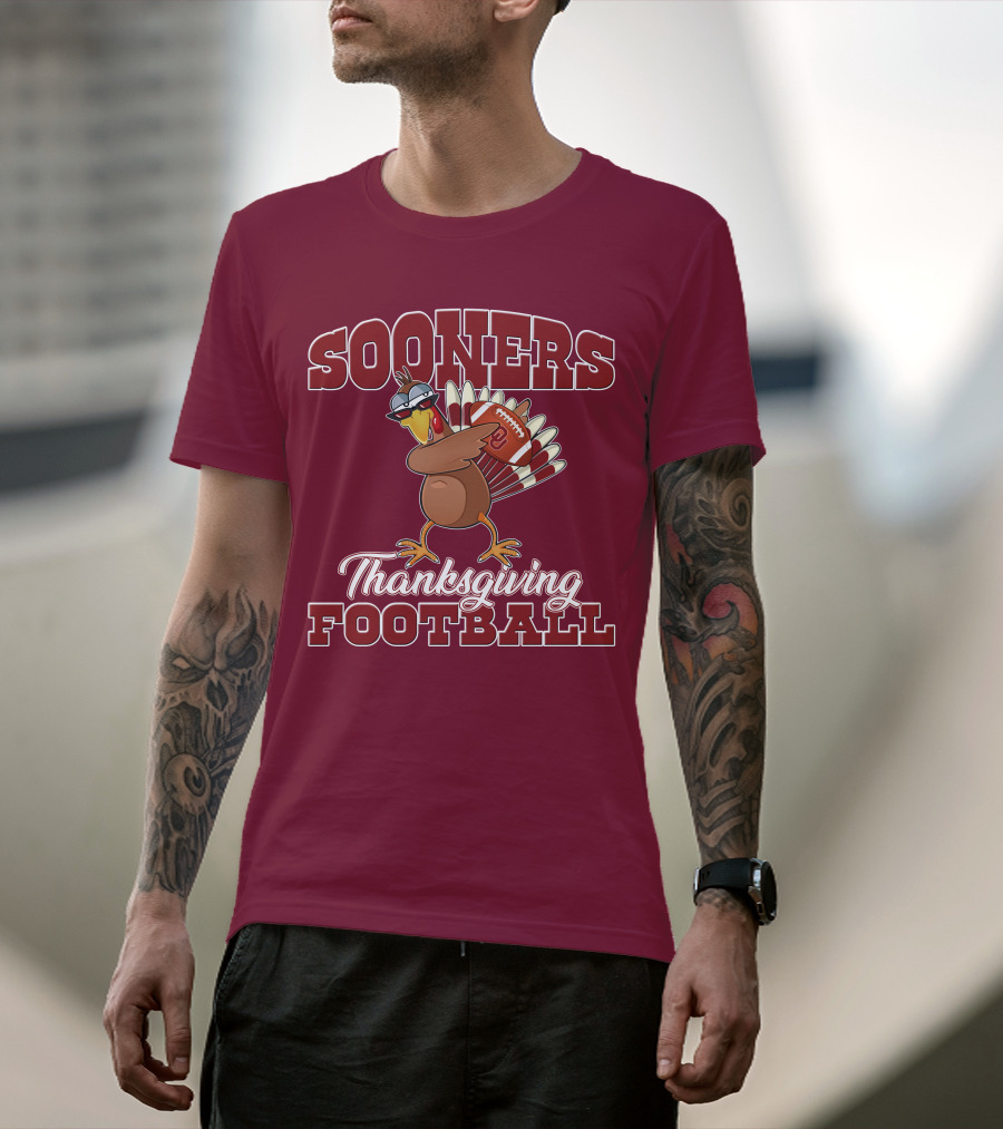 Sooners Thanksgiving Football Turkey In Sunglasses T-Shirt