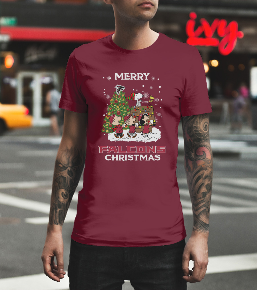 Merry Falcons Christmas Peanuts Tree Atlanta Snowflakes T-Shirt