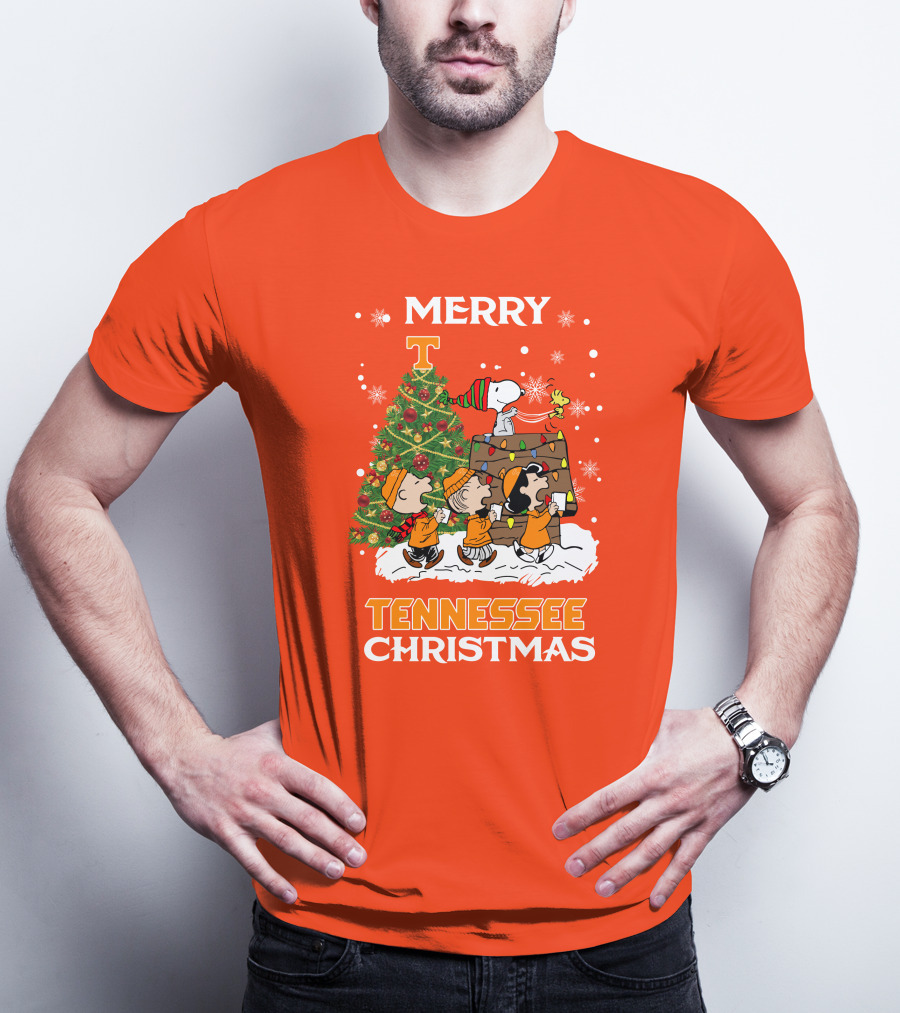 Merry Tennessee Christmas Peanuts Tree With Snoopy And Friends T-Shirt
