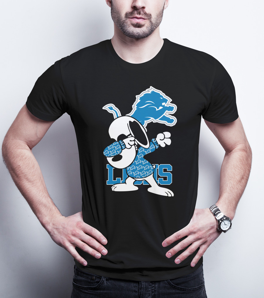 Detroit Lions Snoopy Dabbing Lions Football T-Shirt