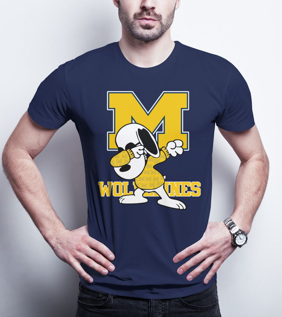 Michigan Wolverines Snoopy Dab With Block M T-Shirt