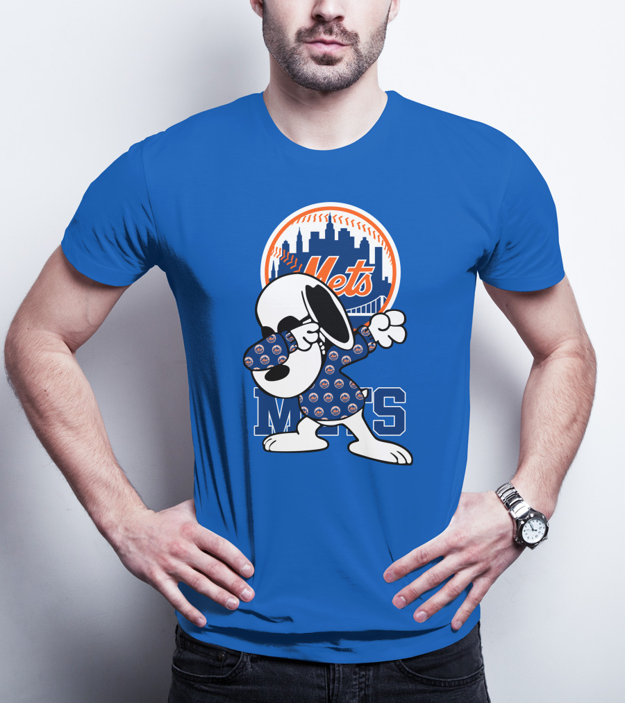 New York Mets Snoopy Dabbing Mets Logo Skyline T-Shirt