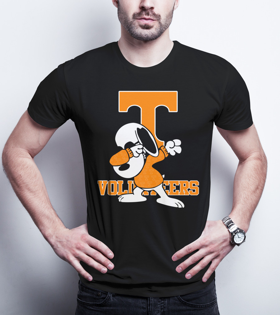 Tennessee Volunteers Snoopy Dabbing T-Shirt