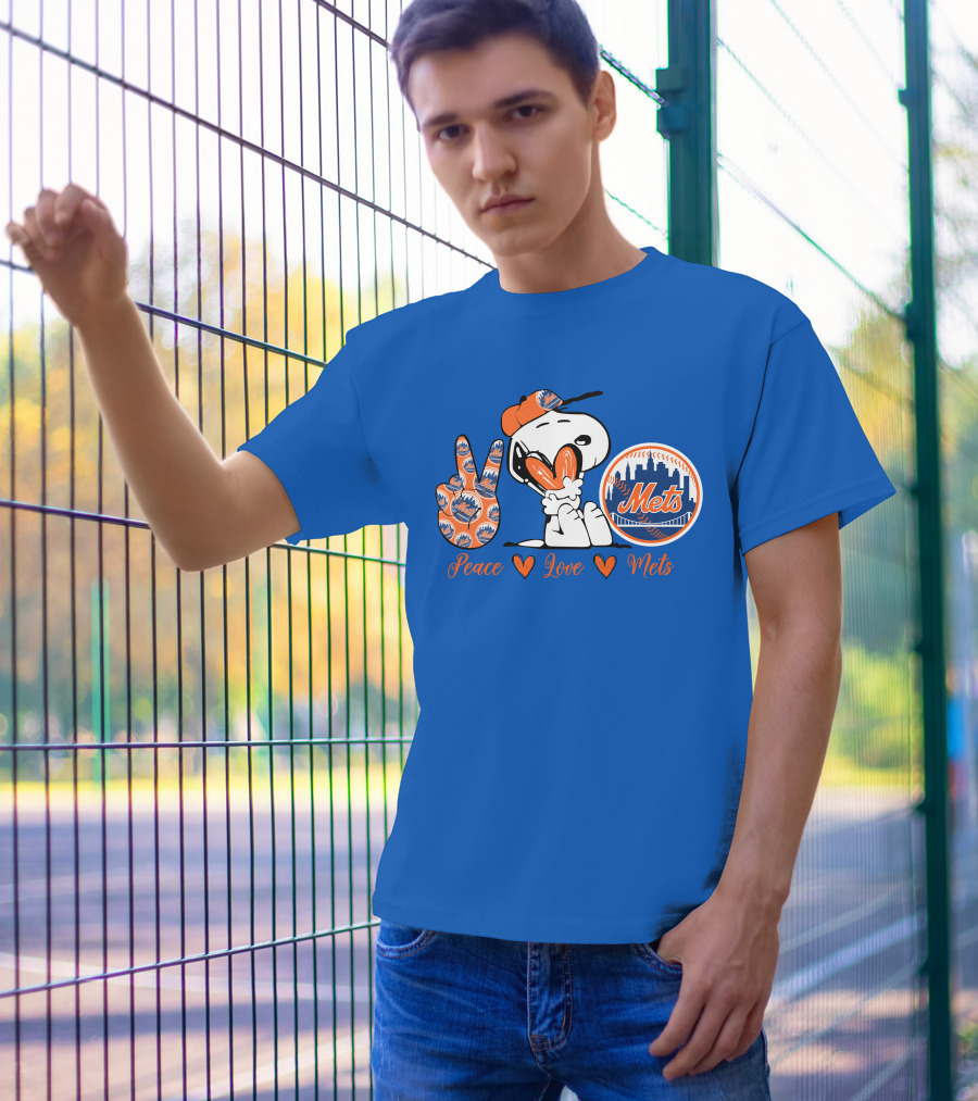 Snoopy Peace Love Mets New York City Skyline Baseball T-Shirt