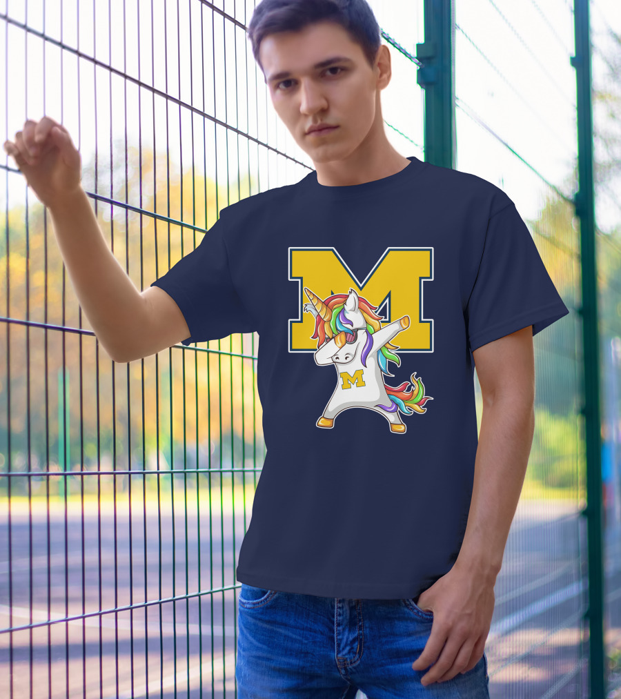 Michigan Wolverines Unicorn Dabbing M T-Shirt