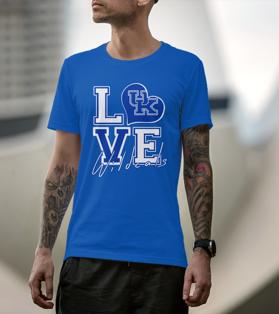 LOVE Kentucky Wildcats UK Heart Wildcats T-Shirt