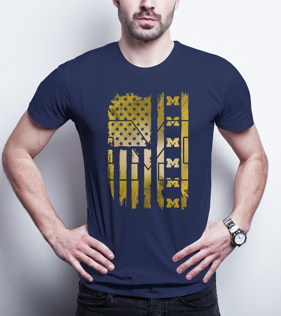 Michigan Wolverines M American Flag T-Shirt