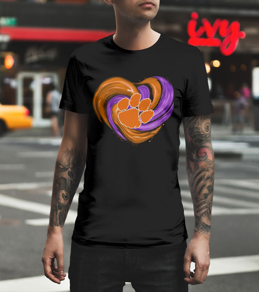 Clemson Tigers Paw Print Tornado Heart T-Shirt