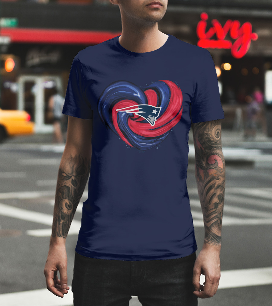 New England Patriots Heart Swirl T-Shirt