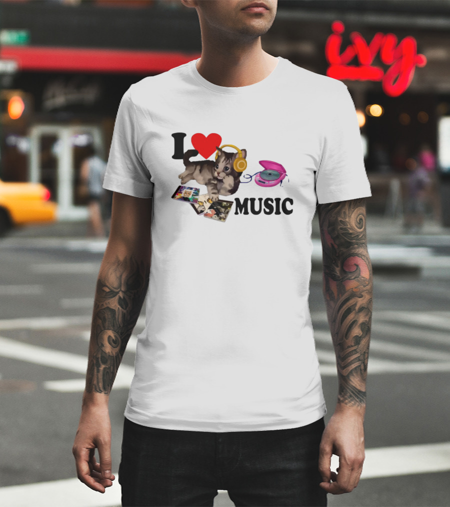 I Love Music Cat Headphones Portable CD Player Cute Cat Photos T-Shirt