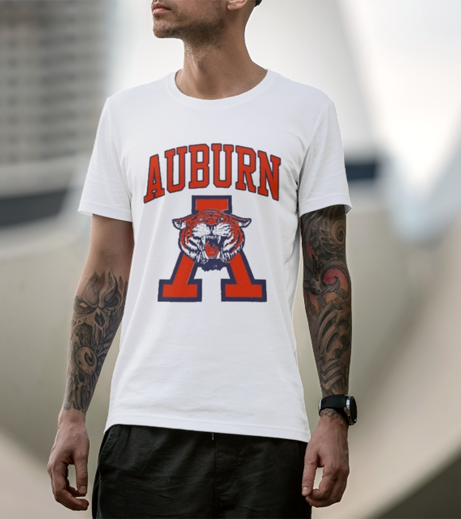 Auburn Tigers Roaring Vintage Logo Retro College Spirit T-Shirt