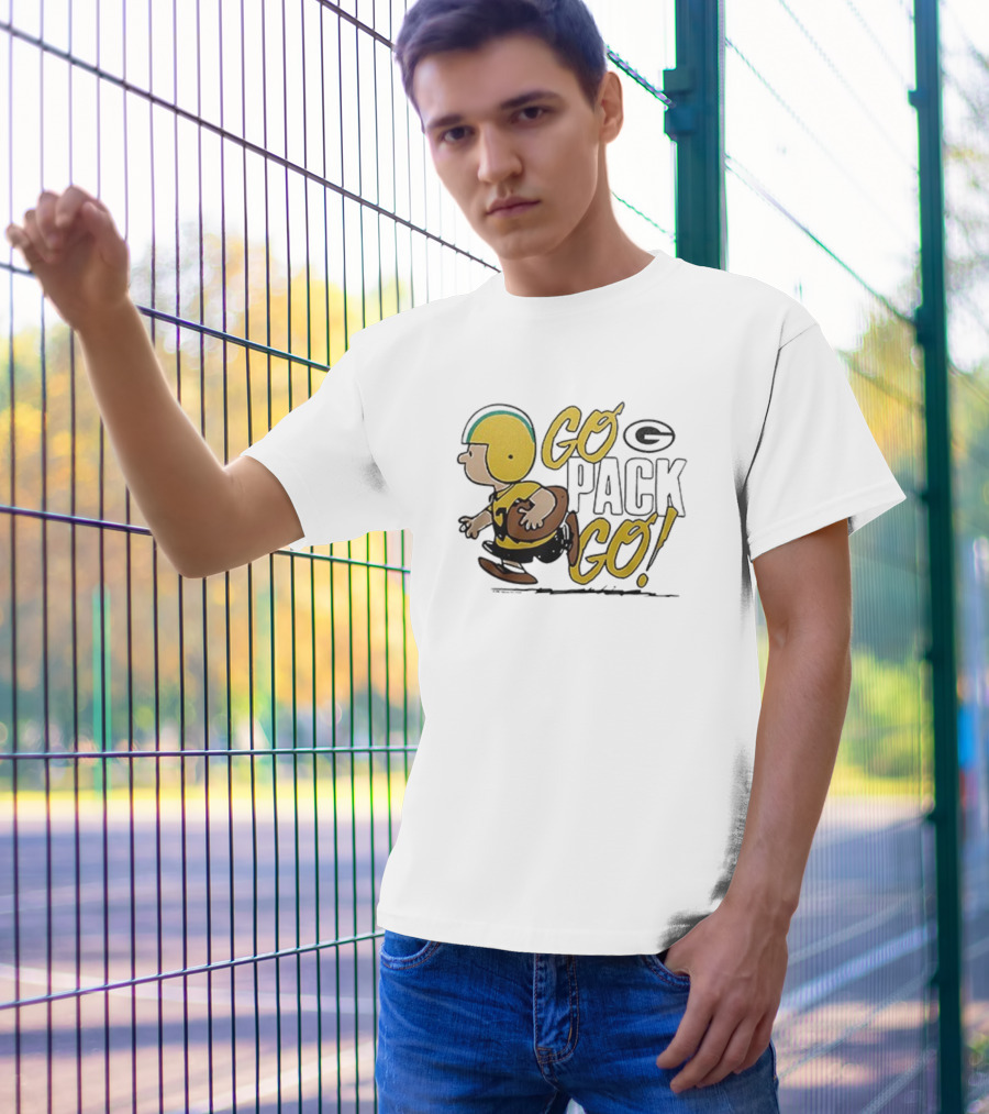 Green Bay Packers Peanuts Snoopy Go Pack Go Winter Cartoon Football T-Shirt