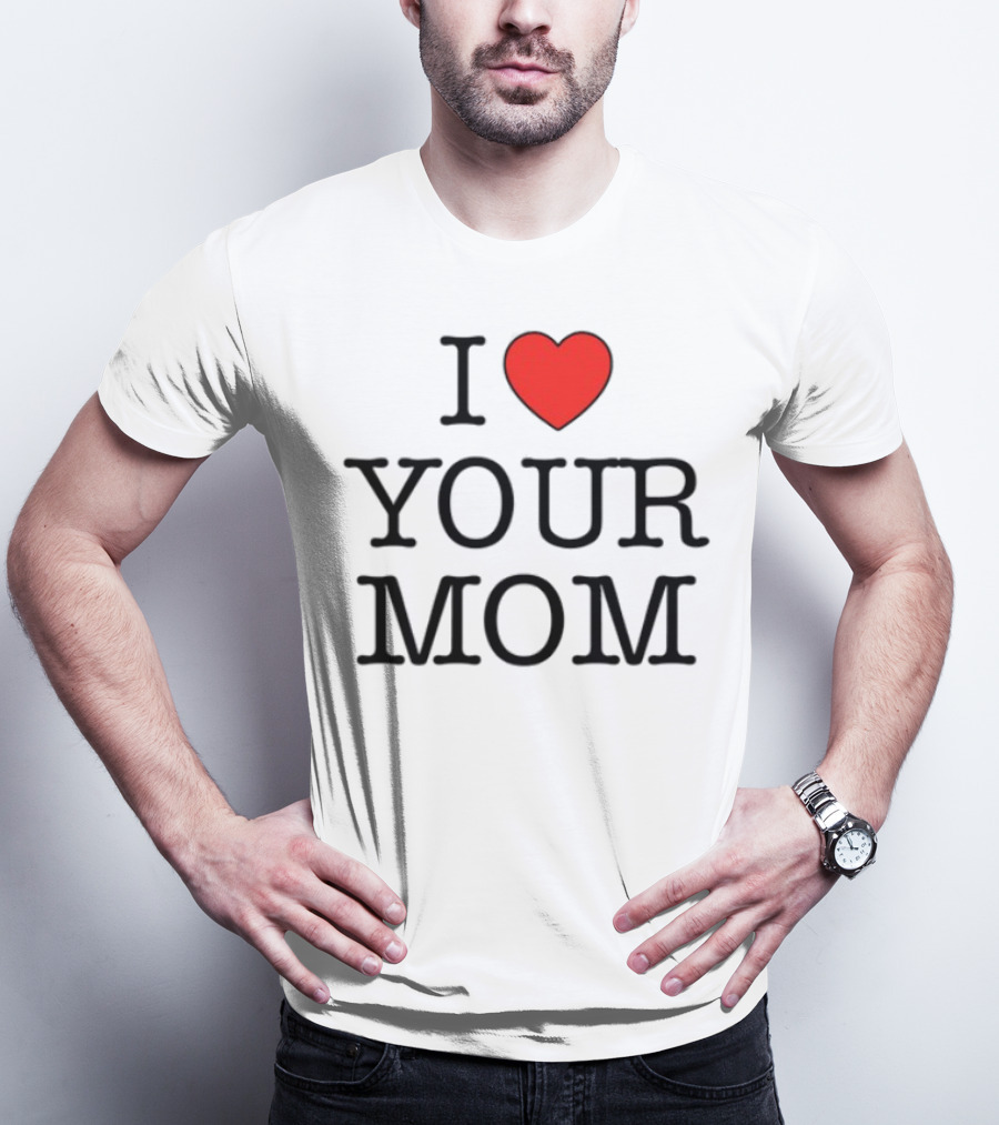 Kruzadar I Love Your Mom Heart Graphic T-Shirt